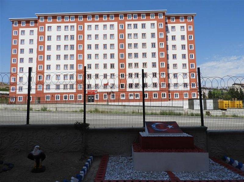 Eşref Bitlis Kyk Erkek Öğrenci Yurdu | Kykbilgi.com